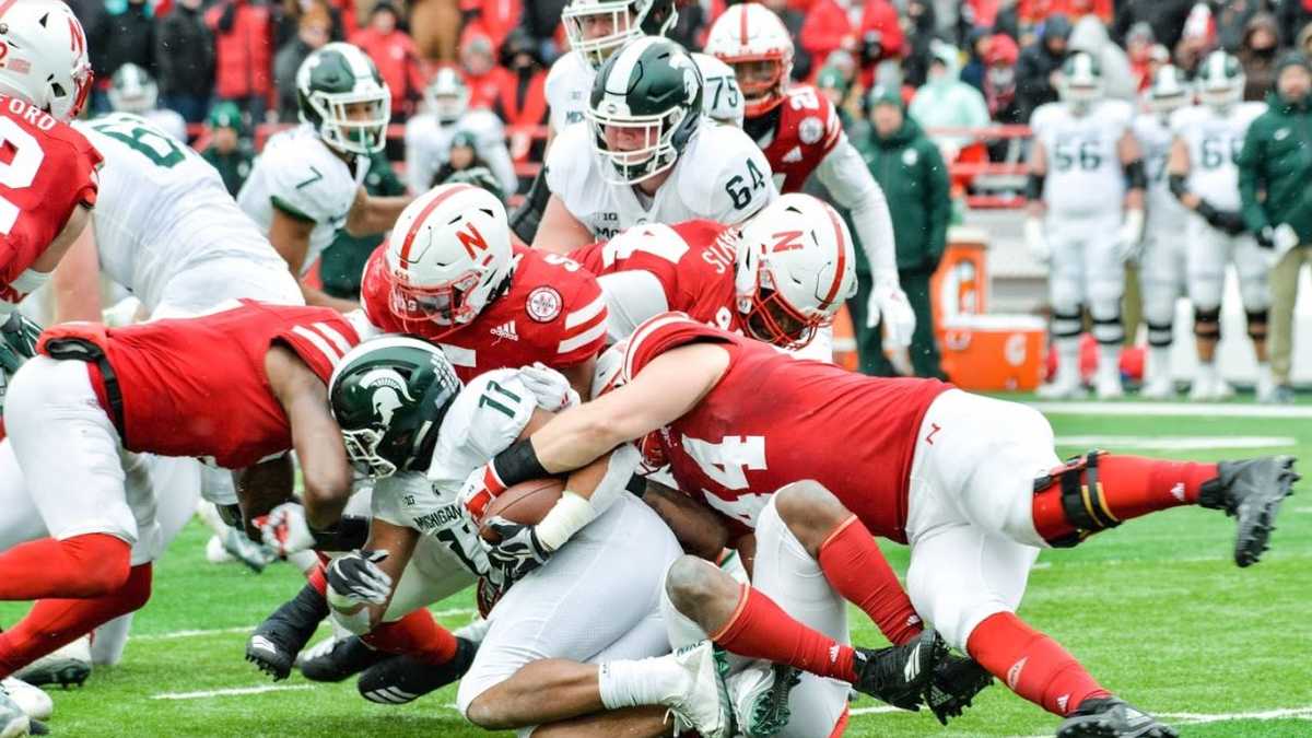 PHOTOS: Huskers take on Michigan State