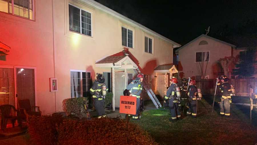 Turlock home fire displaces 6 people on New Year's Eve