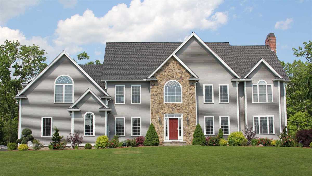 Mansion Monday: Windham home on the market for $1,030,000