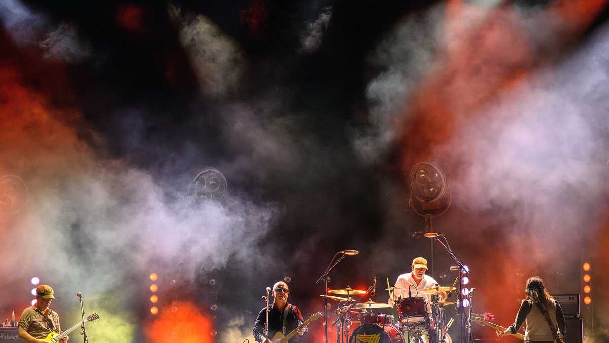 Modest Mouse joins The Pixies on tour to Cincinnati