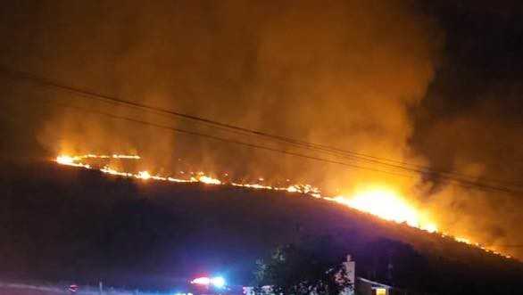 Overnight fire in South Monterey County contained