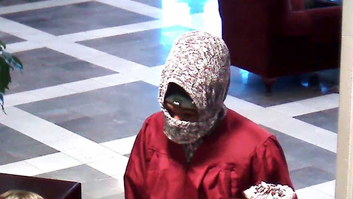 Suspected bank robber wore graduation robe during theft, police say
