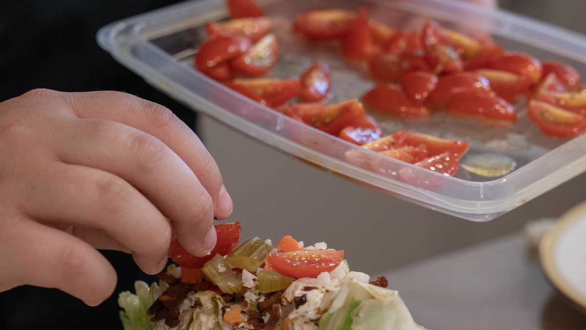 Alabama12-year-old, Master Chef Jr. winner whips up three-course meal ...