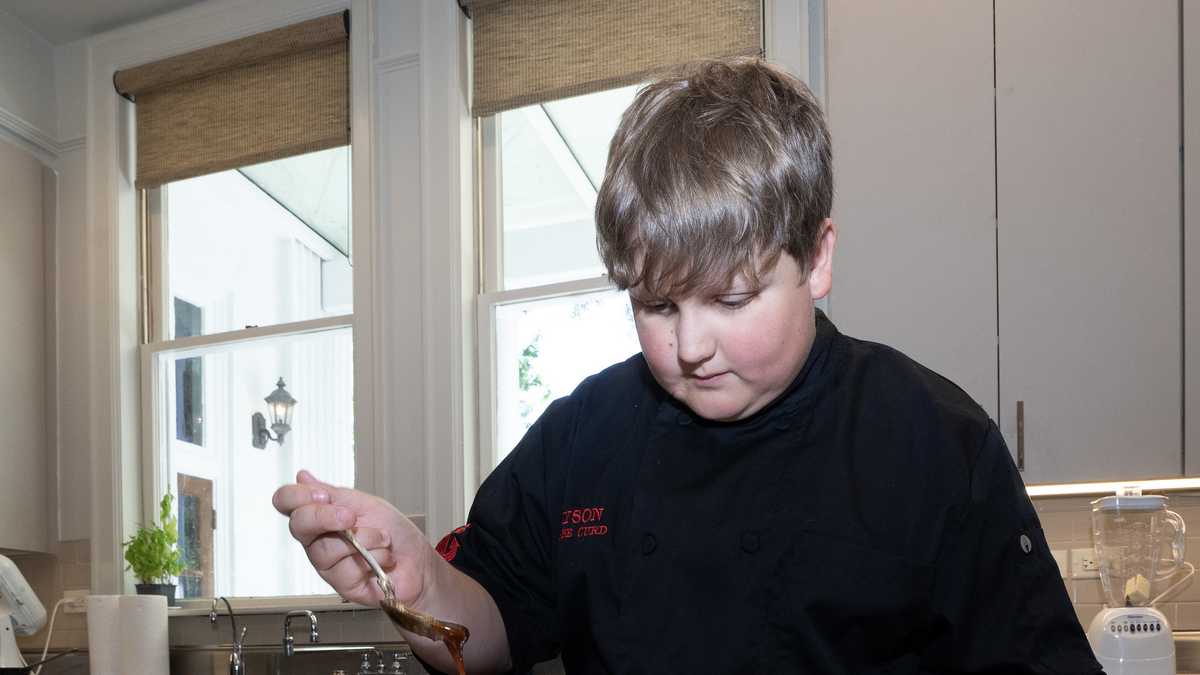 Alabama12-year-old, Master Chef Jr. winner whips up three-course meal ...