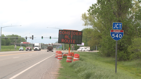 Drivers taking I-540 bridge work In Stride