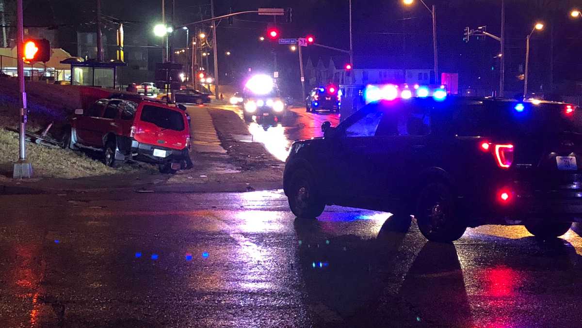Carjacking Suspect In Suv Collides With Car After 45 Minute Chase