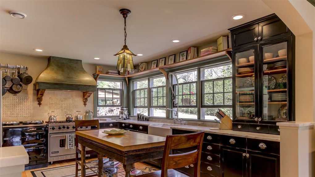 Mansion Monday: Home on market for $1.565 million in Lyman