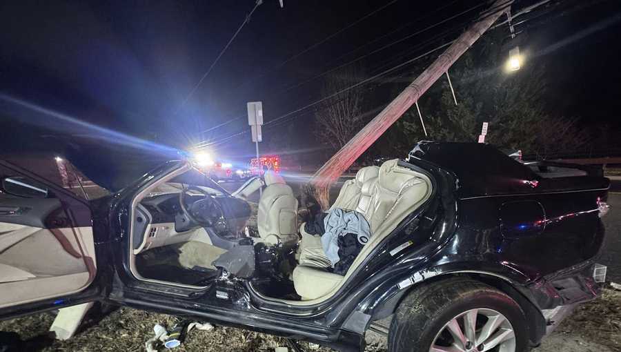 4 taken to hospital after high-speed crash in Randallstown