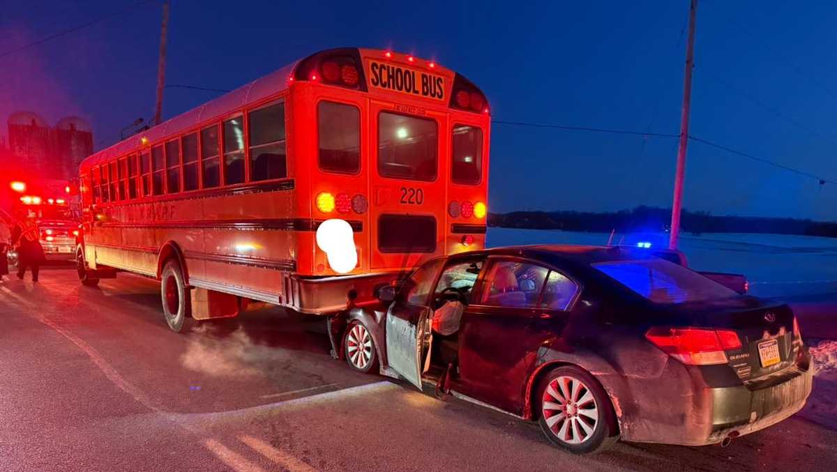 York County, Pa. bus driver taken to hospital after vehicle crashes ...