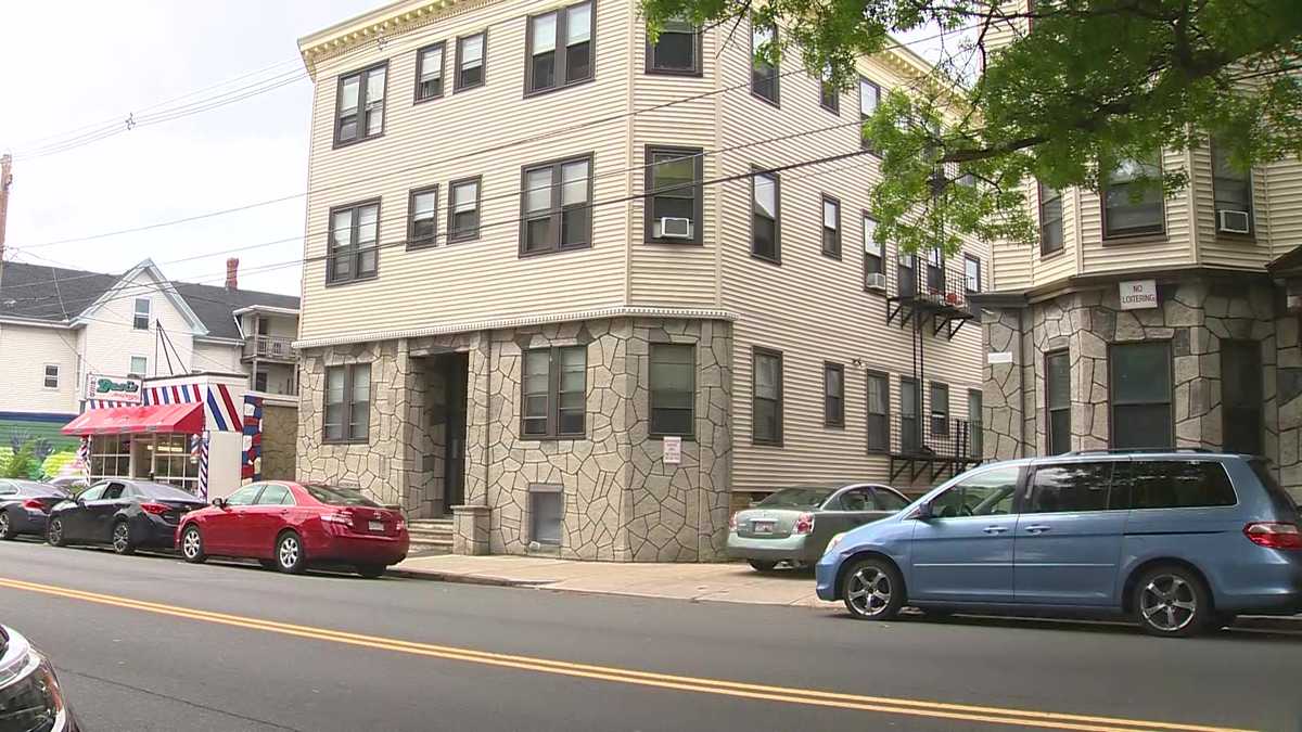 Man dead after late night shooting in Lynn