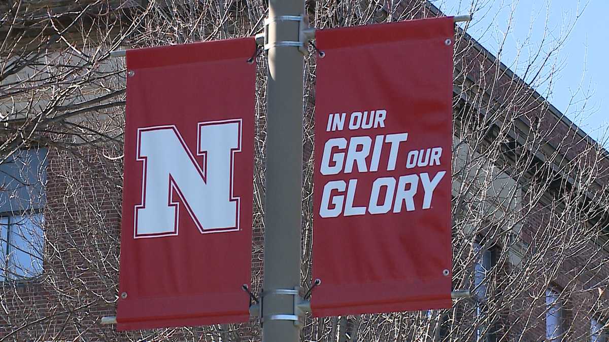 Nebraska faculty no-confidence vote on chancellor