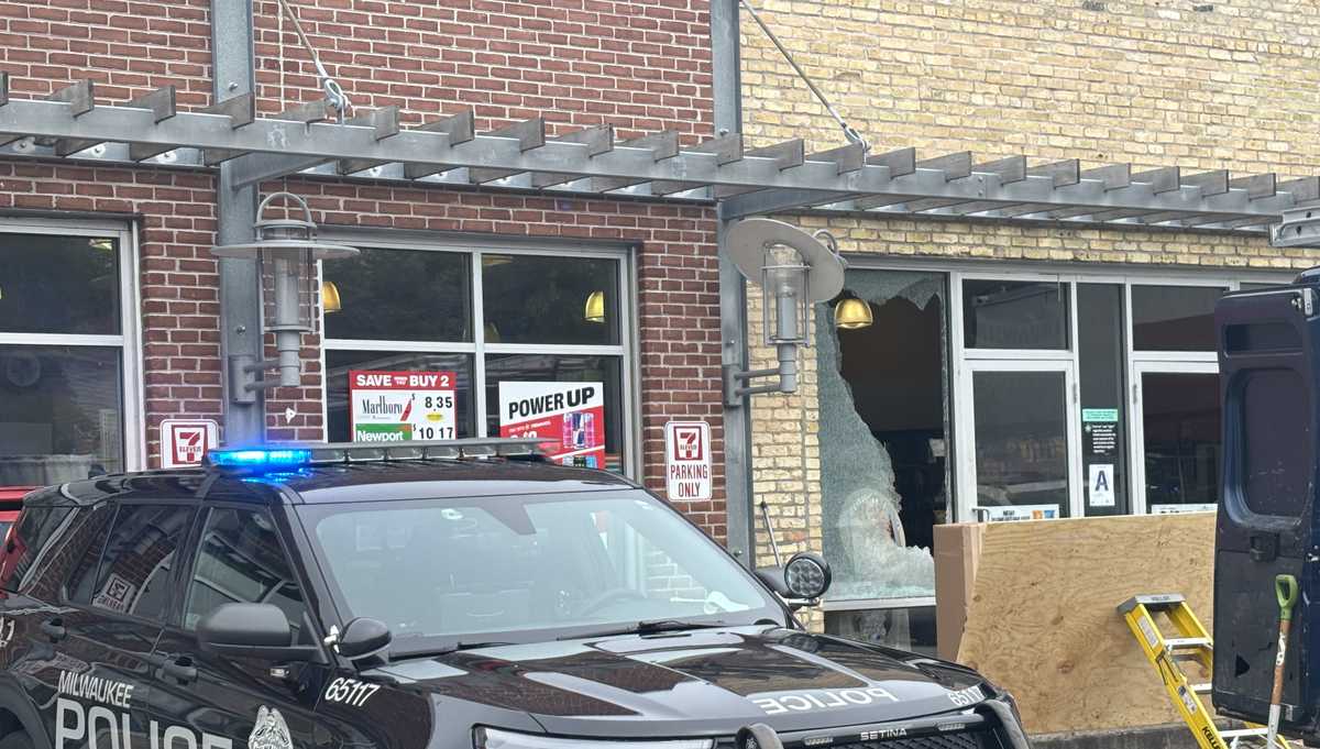 Milwaukee East Side 7-Eleven robbed