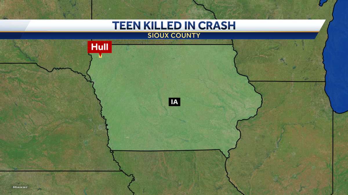 Semi-truck crash in northwest Iowa leaves 17-year-old dead