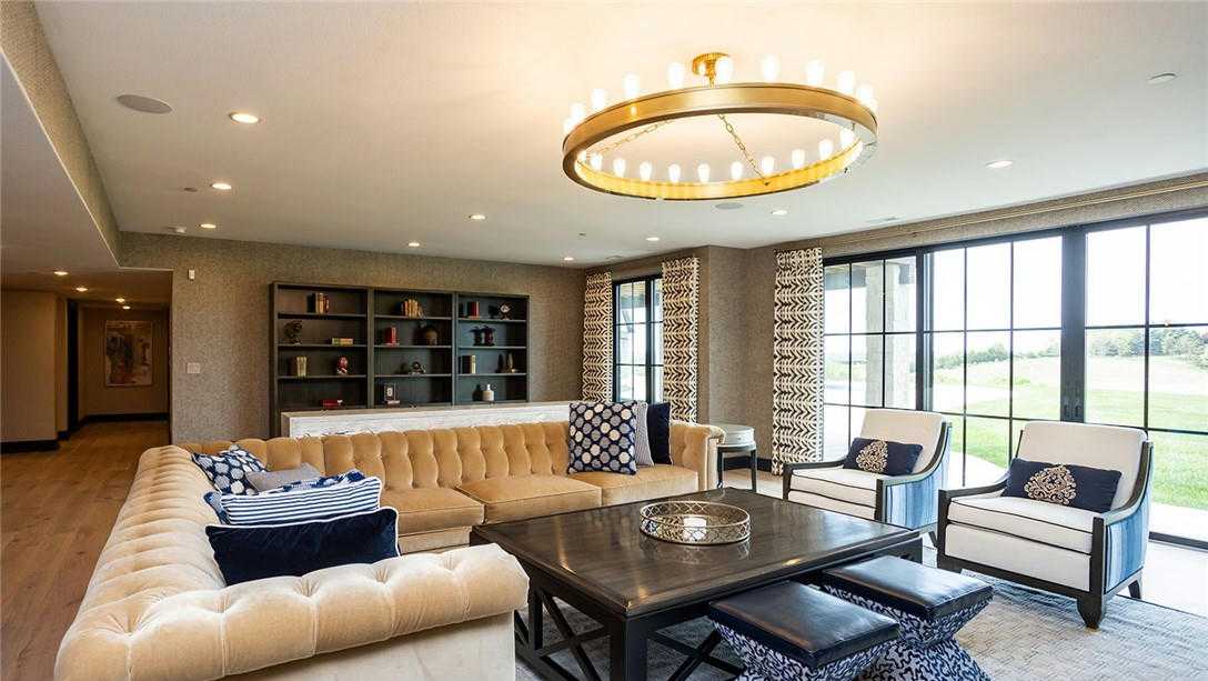 Photos: Inside former MLB pitcher's $5.8 million West Des Moines mansion