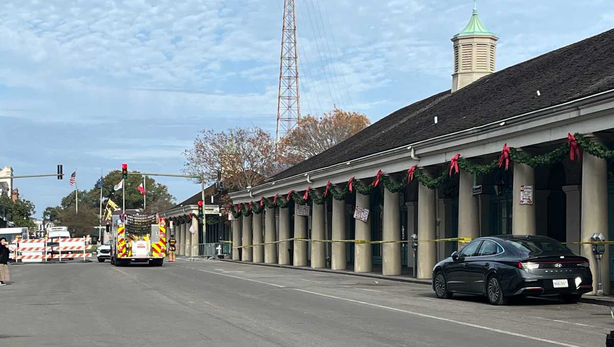 New Orleans French Market building evacuated