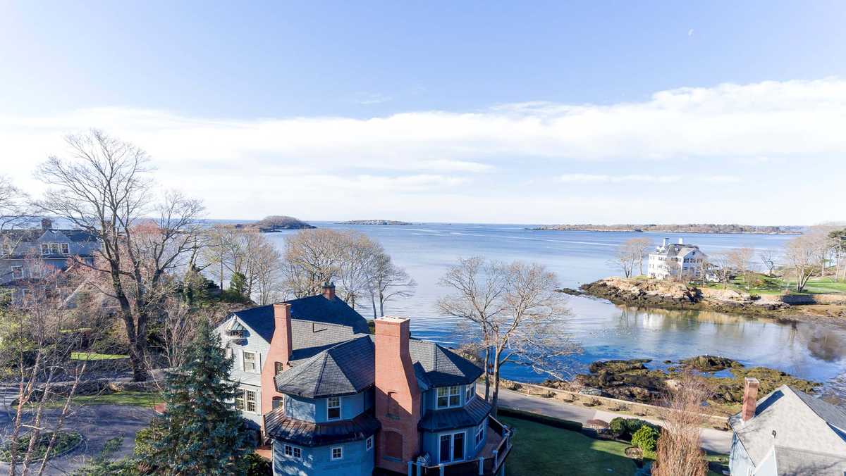 $6.7M home sits on elevated land with stellar ocean views