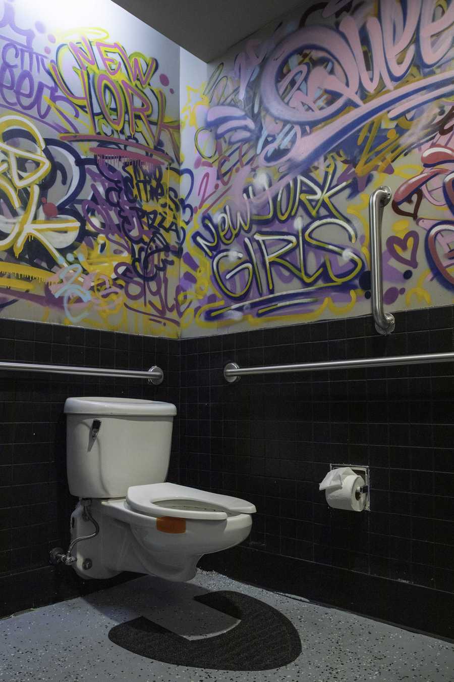 PHOTOS: Mason restaurant home of the best bathroom in America