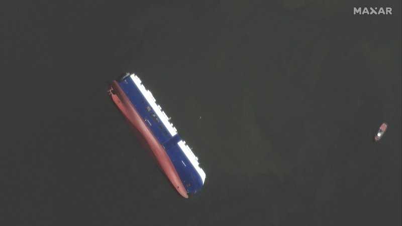 Experts: Source of imbalance is key to why massive ship overturned in ...