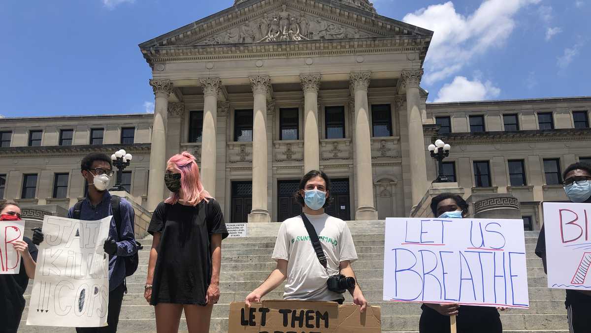 Jackson protesters seek justice for George Floyd