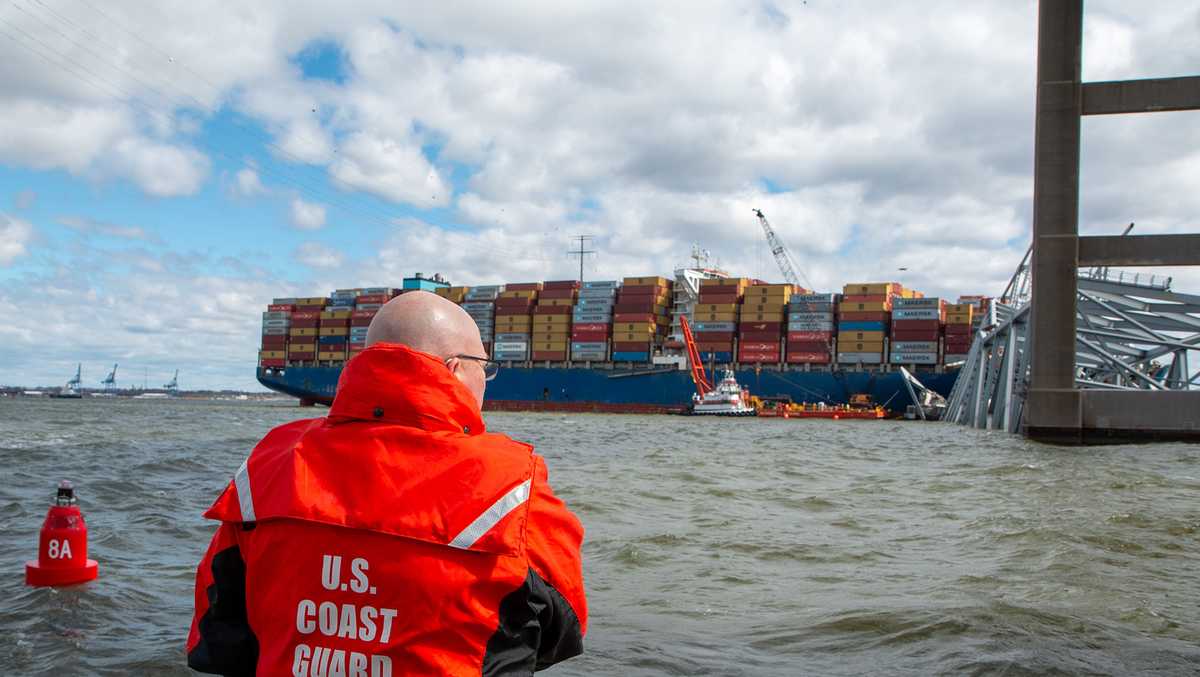 Photos: Baltimore's Francis Scott Key Bridge collapses