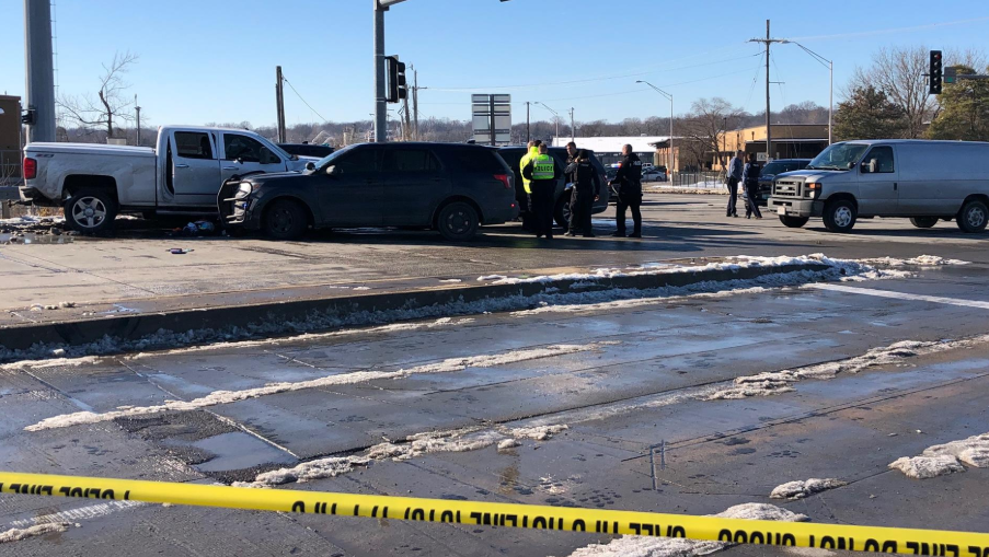 Erratic driver leads police on wild chase Erratic driver leads police on wild chase