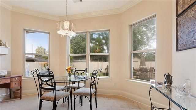 Mansion Monday: Unique Old Metairie home with large grand entrance