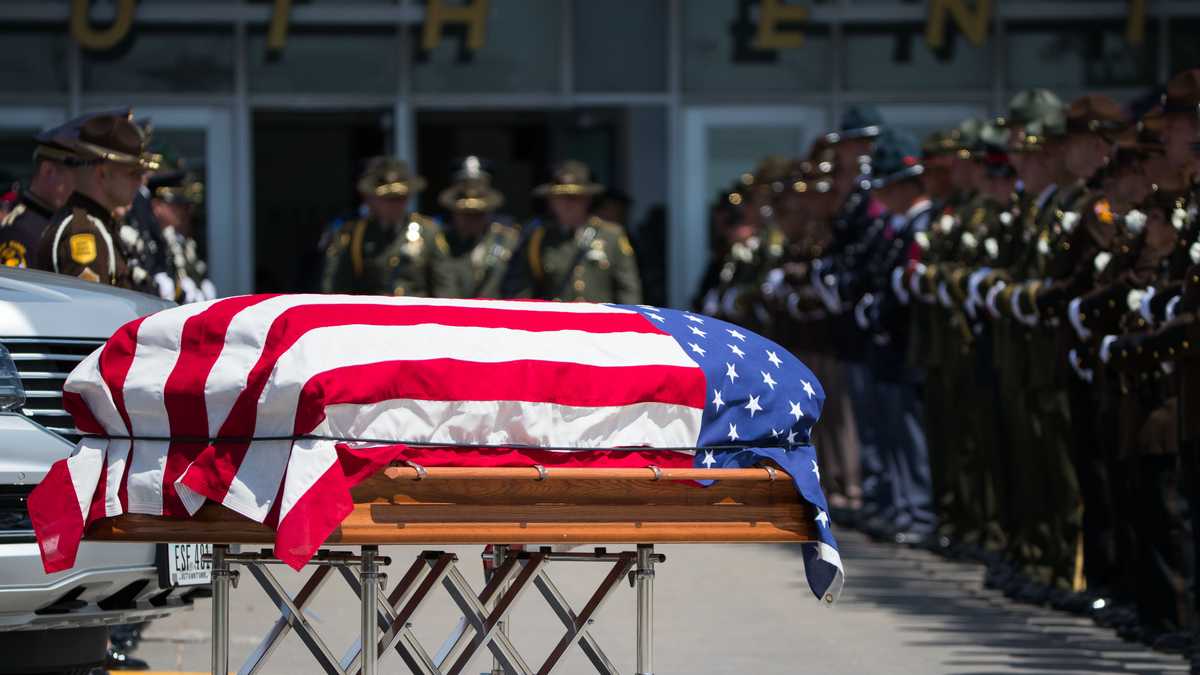 PHOTOS: Dep. Mark Burbridge laid to rest Monday