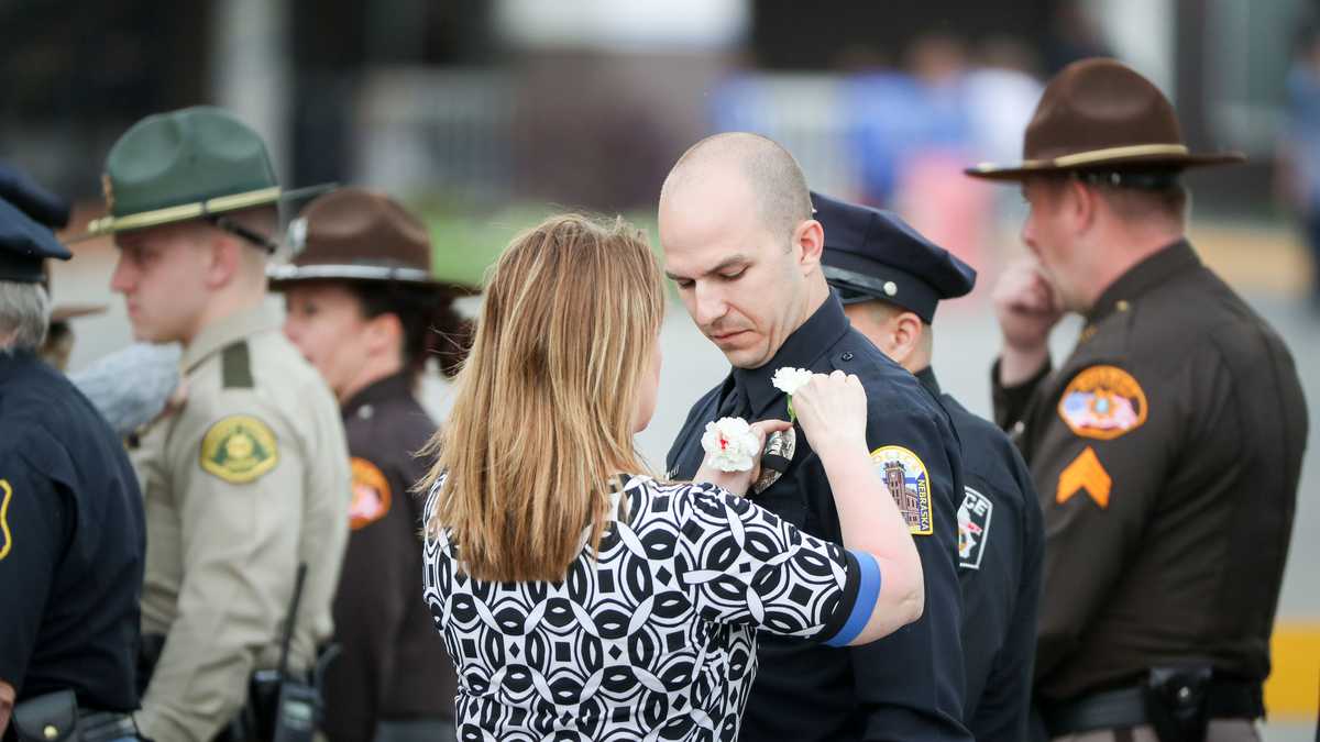 PHOTOS: Dep. Mark Burbridge laid to rest Monday