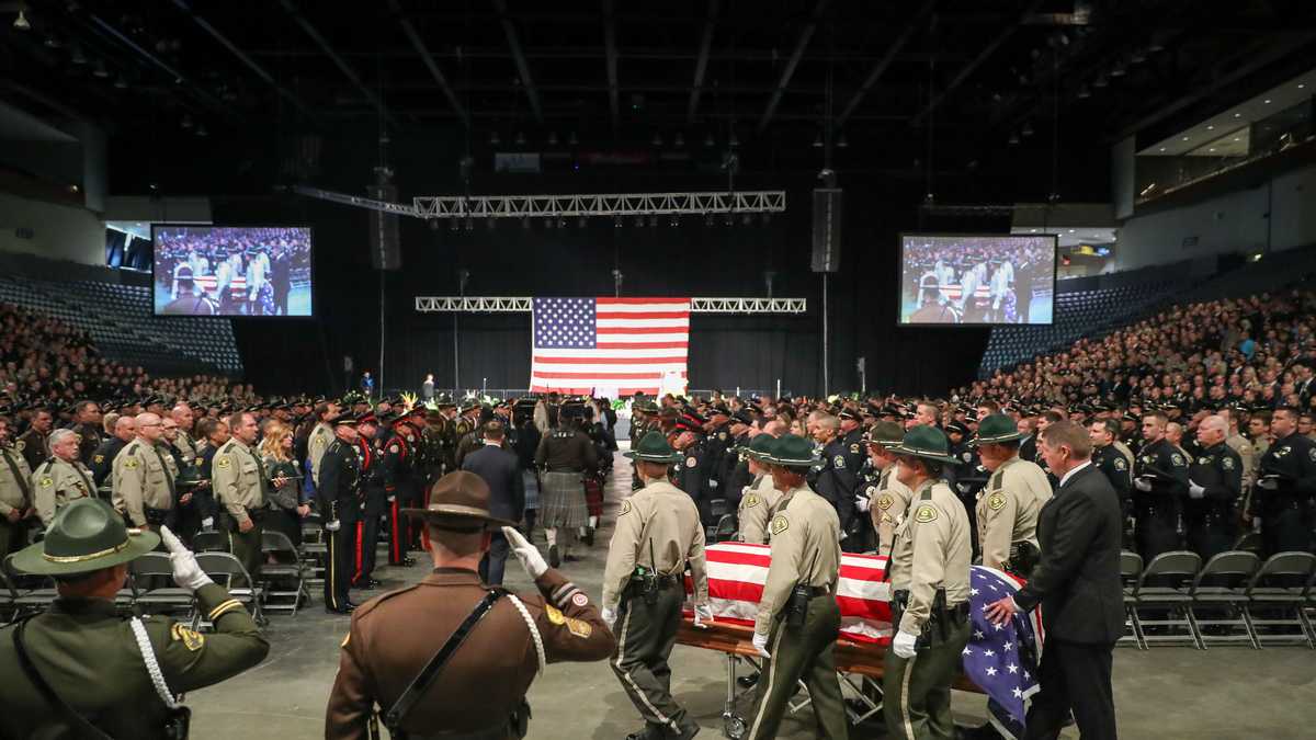 PHOTOS: Dep. Mark Burbridge laid to rest Monday