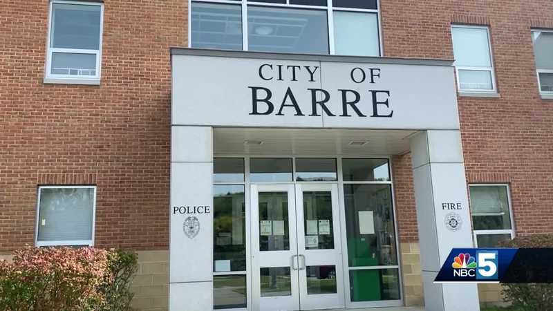 Barre police looking for driver who shot at pedestrian