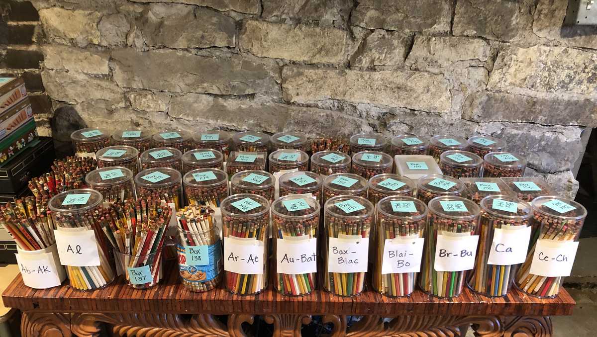 Iowa man’s pencil collection breaks world record