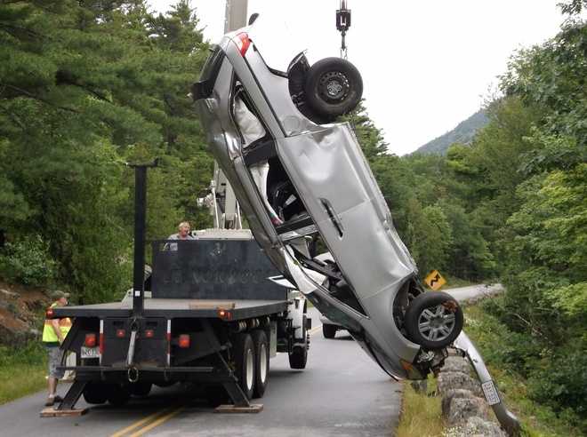 SUV falls 30 feet, lands on roof at Acadia National Park
