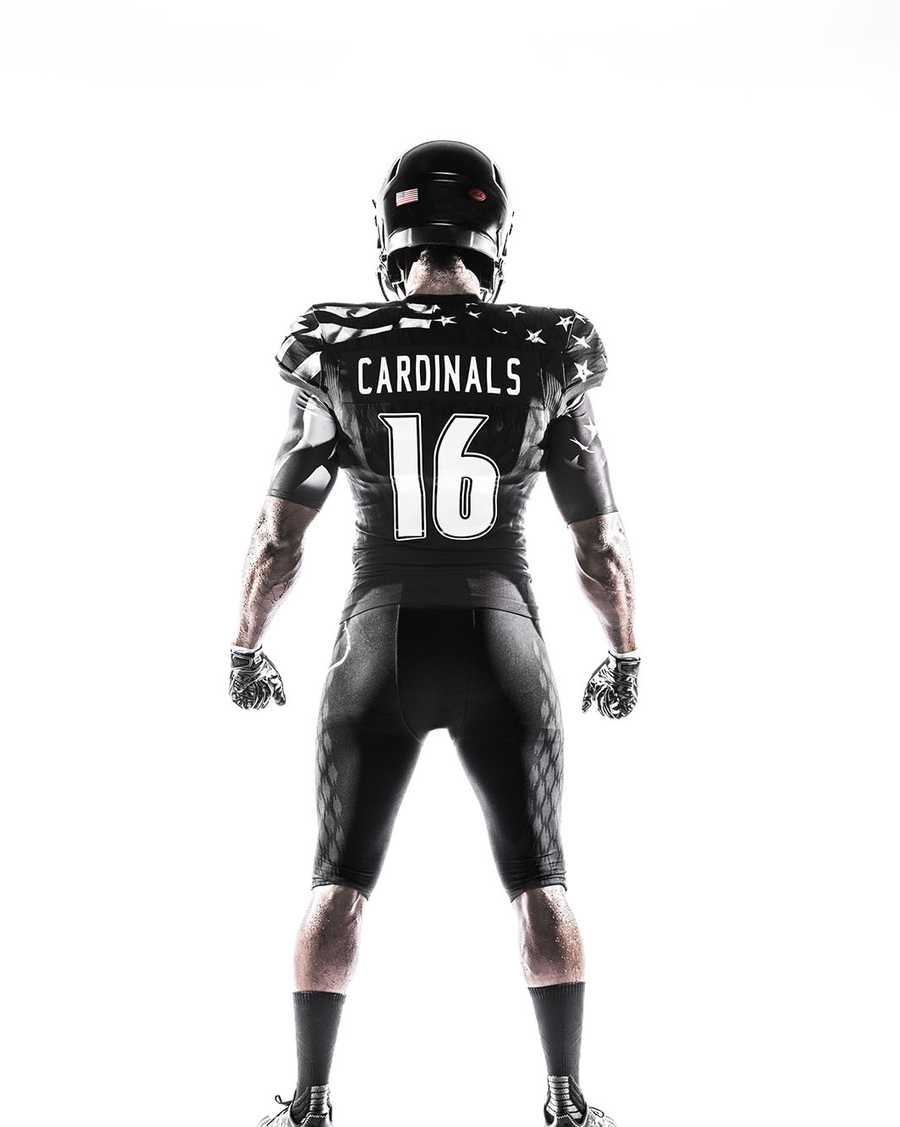 IMAGES: UofL, Adidas debut Young Patriot uniform for Veterans Day