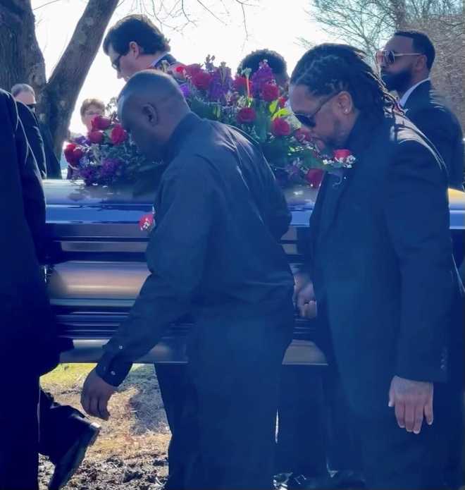 Former Bama football stars at funeral of teammate Ahmaad Galloway