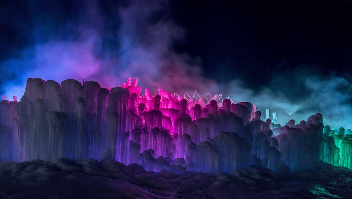 Popular ice castles open for visitors