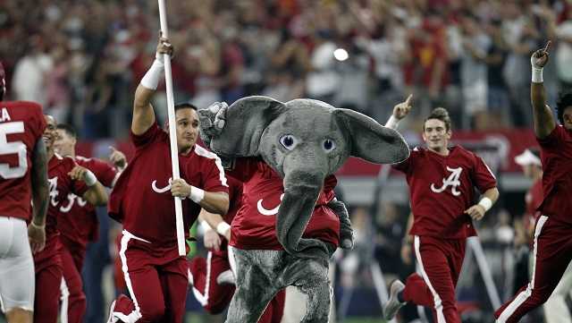 What's the story behind college teams' nicknames?