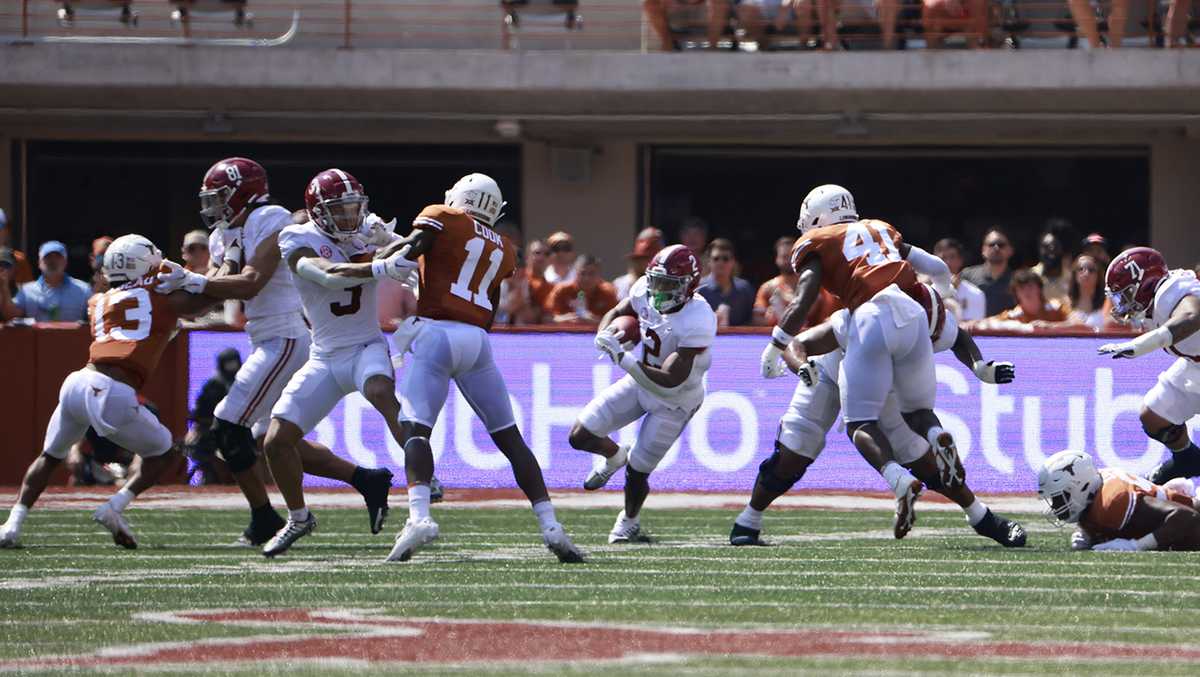 PHOTOS: Alabama vs Texas in Austin