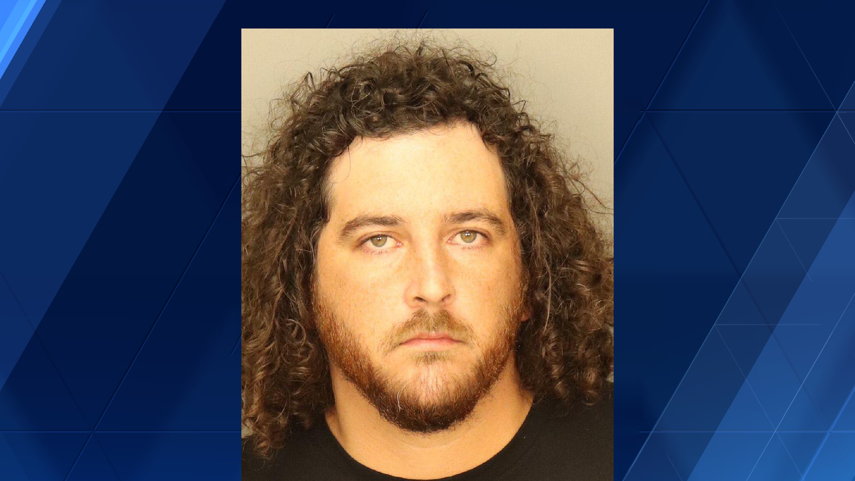 Former Alabama high school teacher arrested, accused of engaging in sex ...