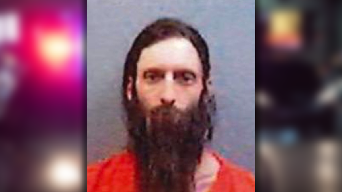 Man uses counterfeit cash to bond out of jail; tells judge to "keep the ...