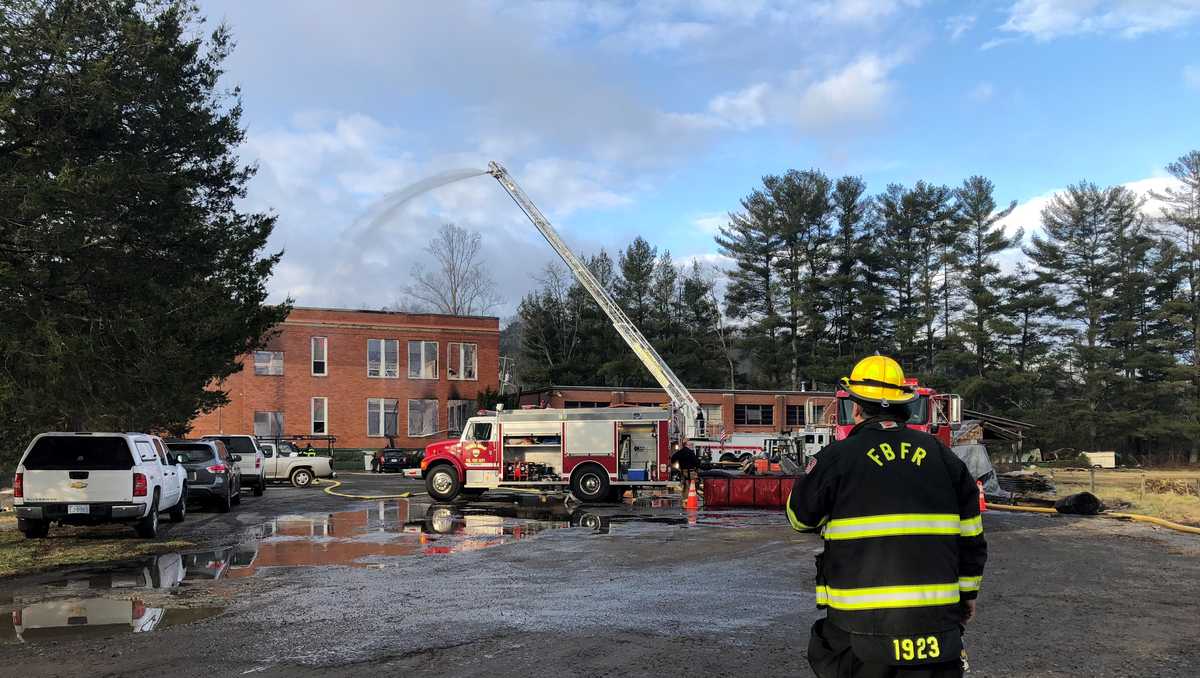 Fire rips through old elementary school building