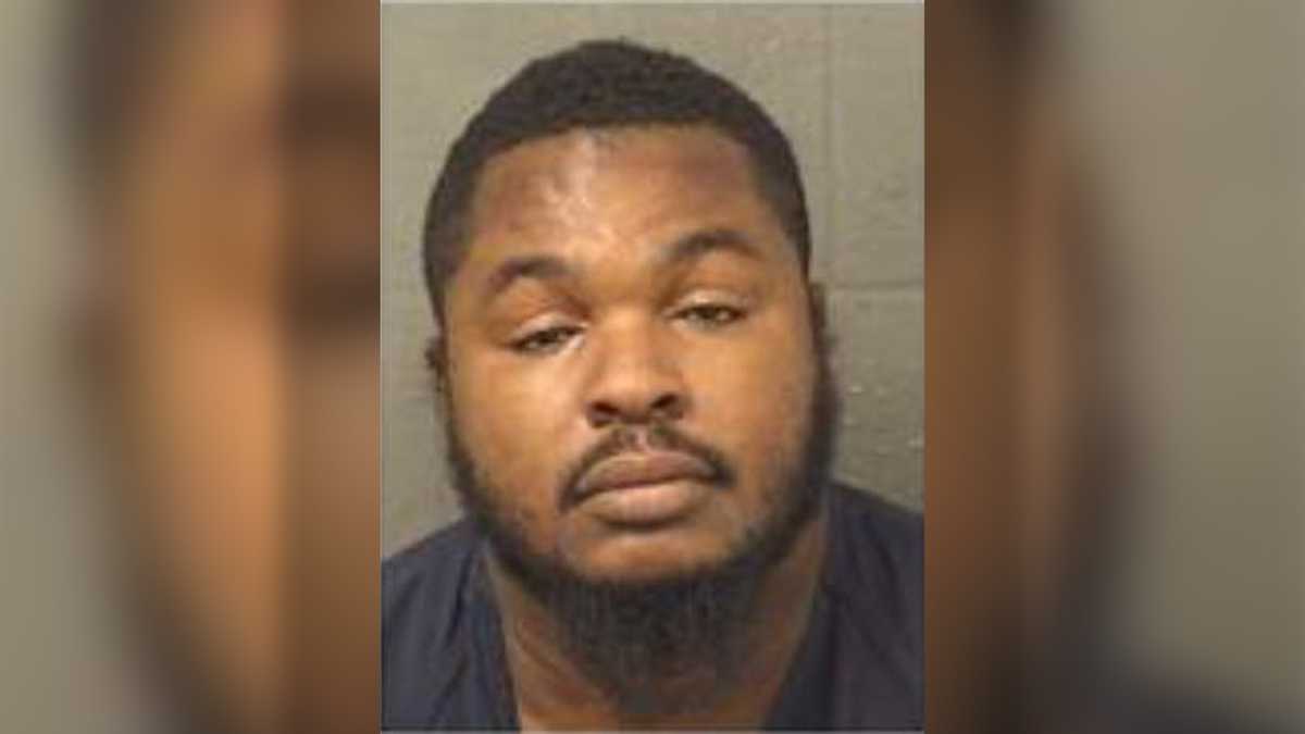 Investigators: Man shot roommate after argument over missing garbage can