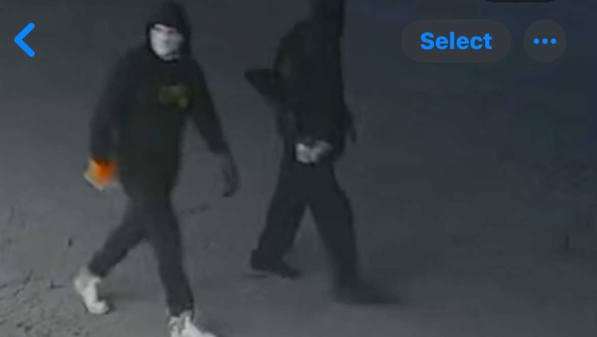 Aliquippa Food Mart broken into by masked men, police say Aliquippa Food Mart broken into by masked men, police say