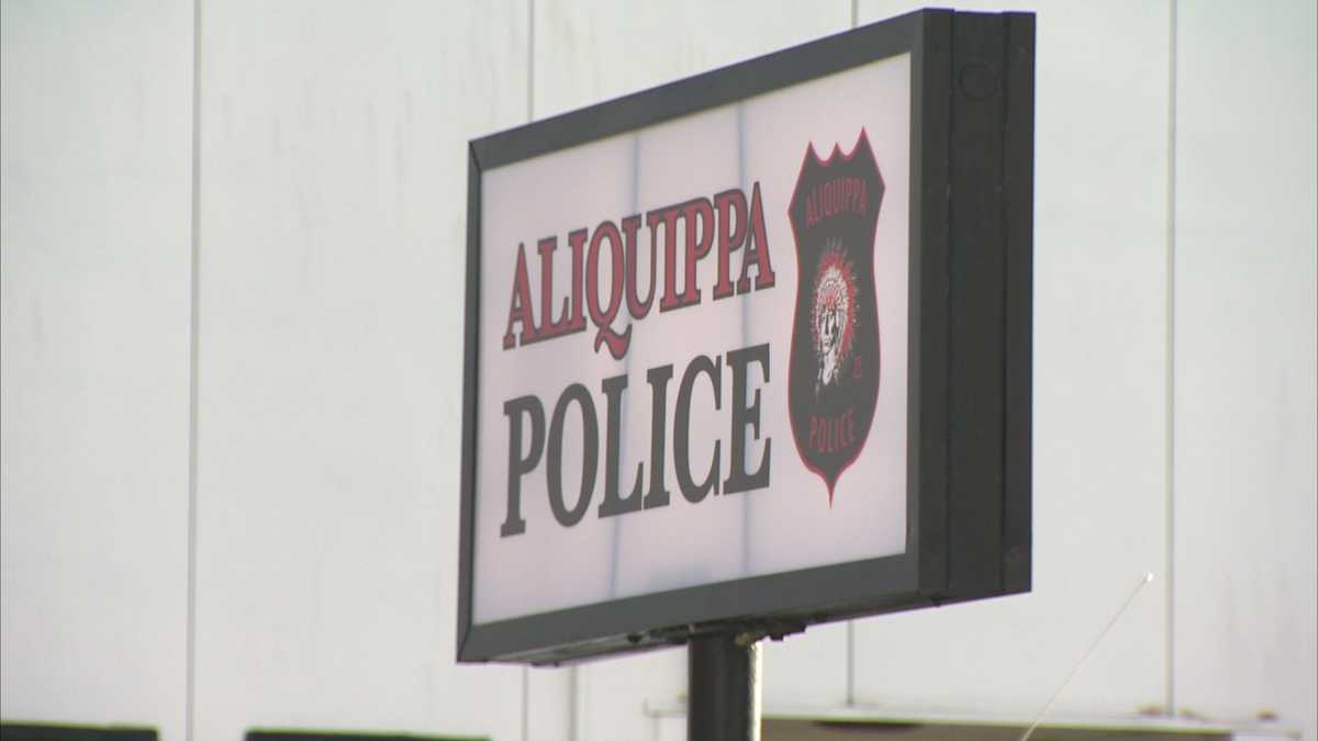 Police looking for vehicle following incident in Aliquippa