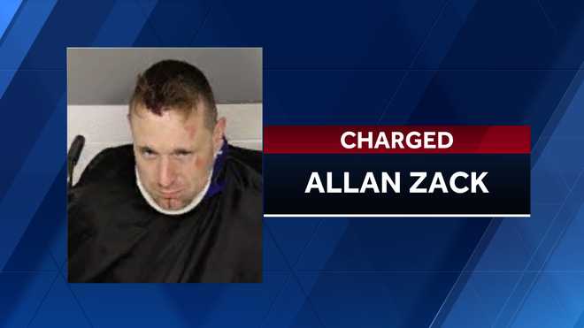 Part of Pleasantburg Drive shut down due to crash