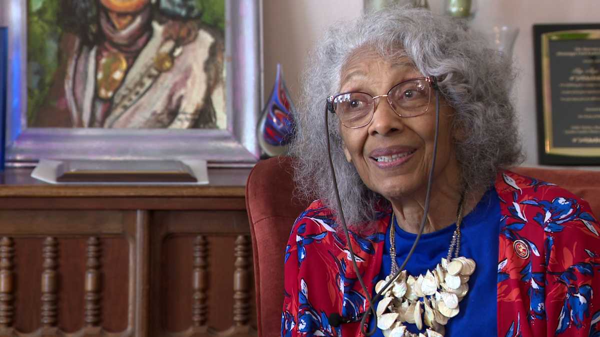 Outgoing longtime lawmaker Alyce Clarke stresses importance of voting