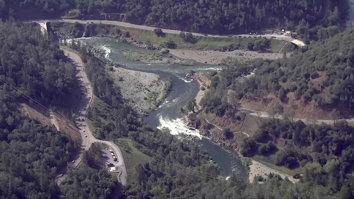 Woman survives 50-foot fall from Auburn-area cliff