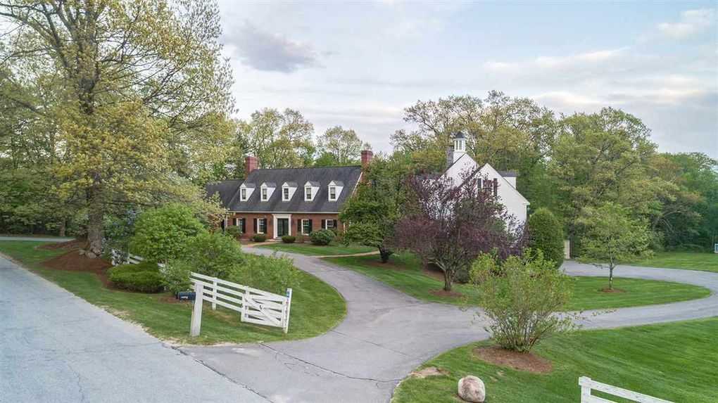 Mansion Monday: All you've ever wanted in a dream home -- in Amherst