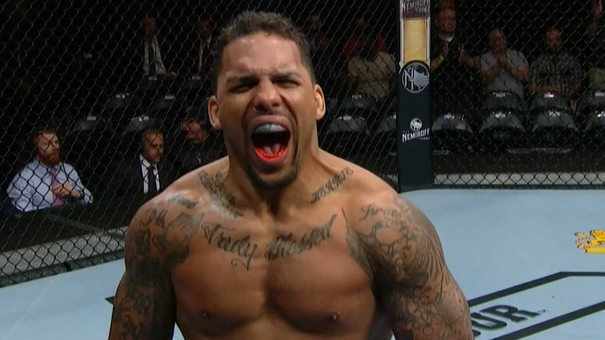 Eryk Anders blasts 1st round KO in UFC light heavyweight fight