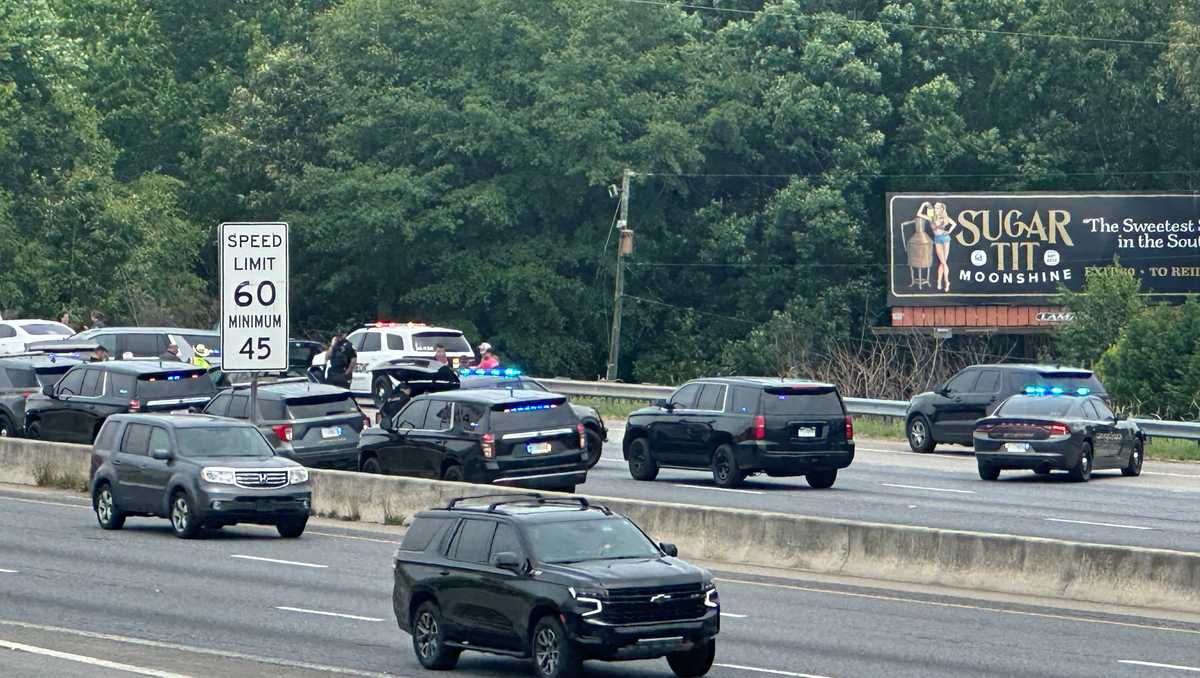 Names released in murder-suicide along SC interstate