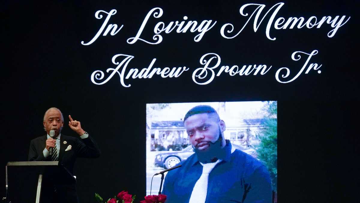 Family files $30 million civil rights suit over Andrew Brown Jr. shooting